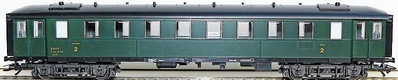 Bestand:Märklin 4245-side.JPG - 3rail Wiki