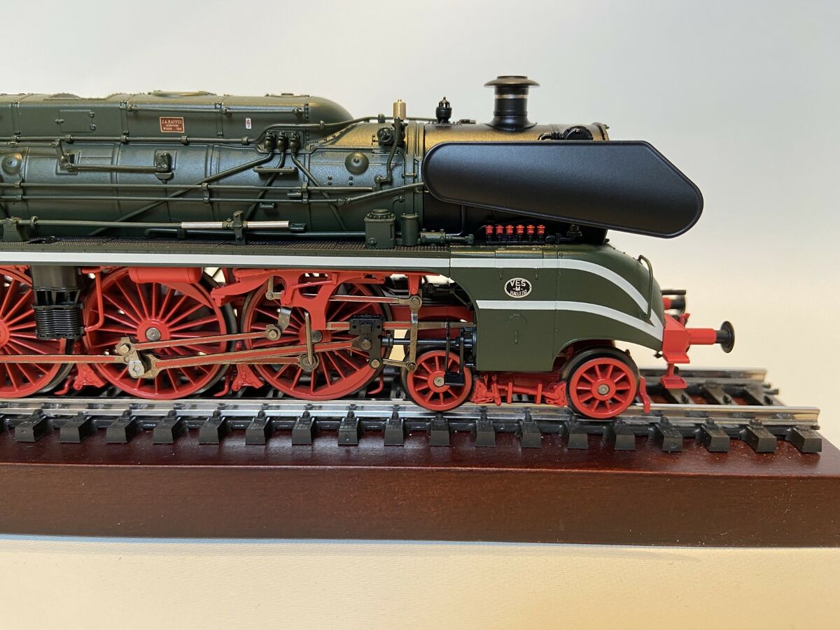 Bestand:Marklin 39027 ketel loc.JPG - 3rail Wiki